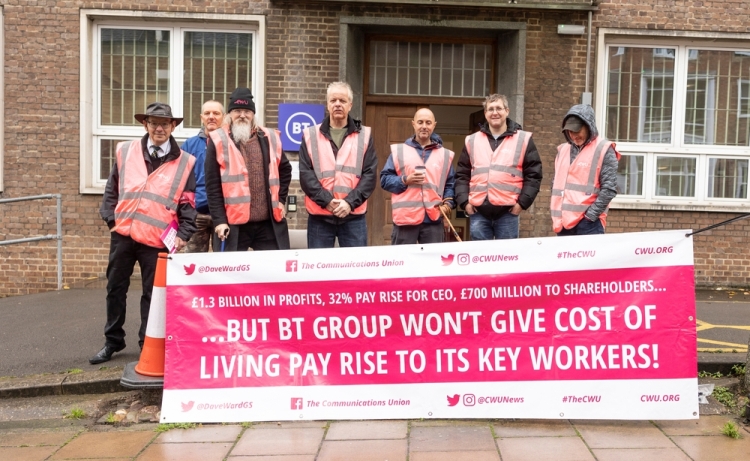 Tories collapse amidst a growing strike wave – International Socialism ...